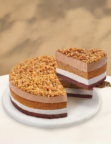 Coffee Layered Crunch Goldilocks cake Medium